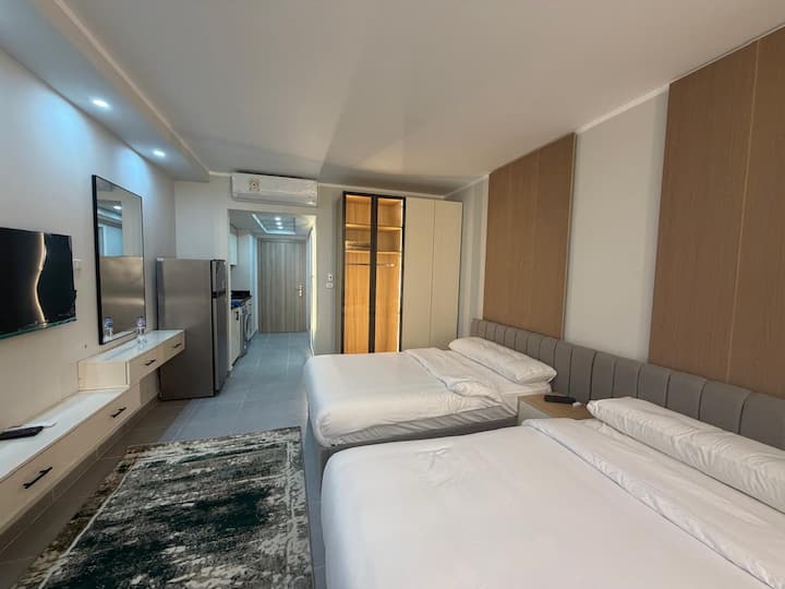 City Center Chalet | Side Sea View, Beach & Pool - Hurghada