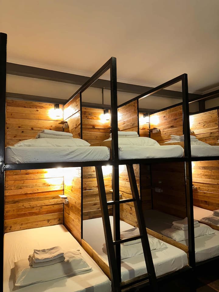 Single Bed In Mixed Dormitory Room - Cebu