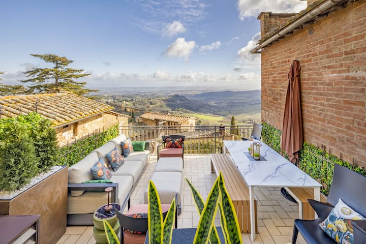 Elevated Luxury. Panoramic Views. - Montepulciano