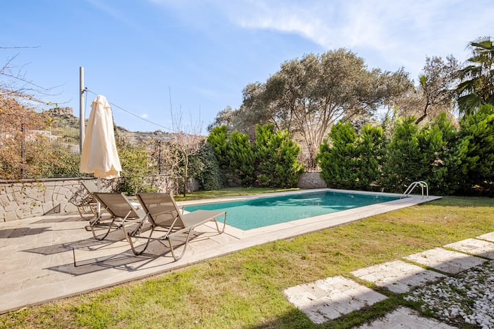 Luxury 4br Yalıkavak Villa | Private Pool Garden - Yalıkavak