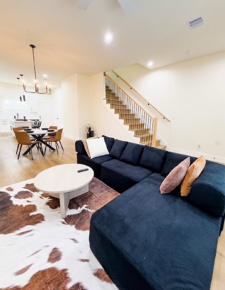 Cozy 3br Near Iah •Easy Arrival •Flexible Check-in - Houston, TX