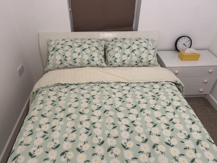 Family Home - Aylesbury Pine Street United Kingdom - Aylesbury