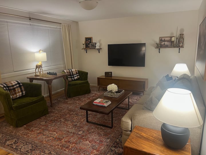 Q's Cottage - Corvallis, OR