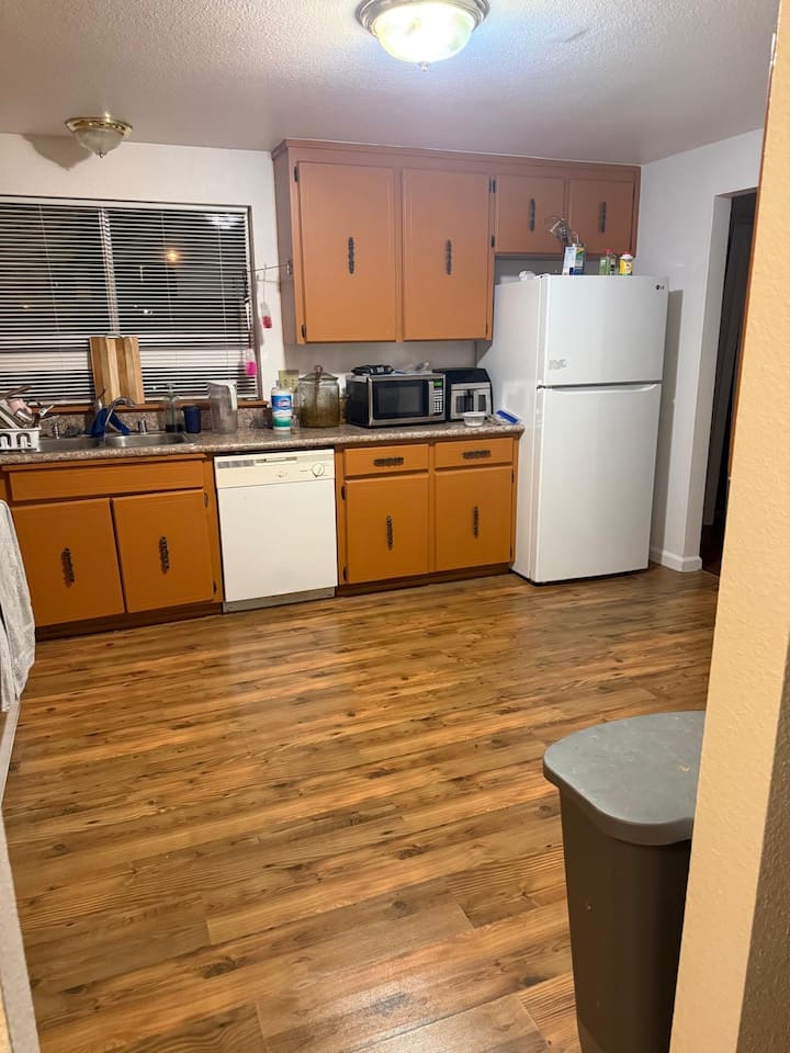 Peaceful Family House With Free Parking - Kent, WA