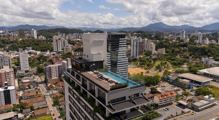 Loft On 707 / Novo/ 200m Oktober / Pisci/ Academia - Blumenau