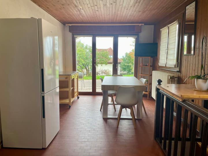 Appartement Meublé F2 En Rez-de-chaussée - Divonne-les-Bains