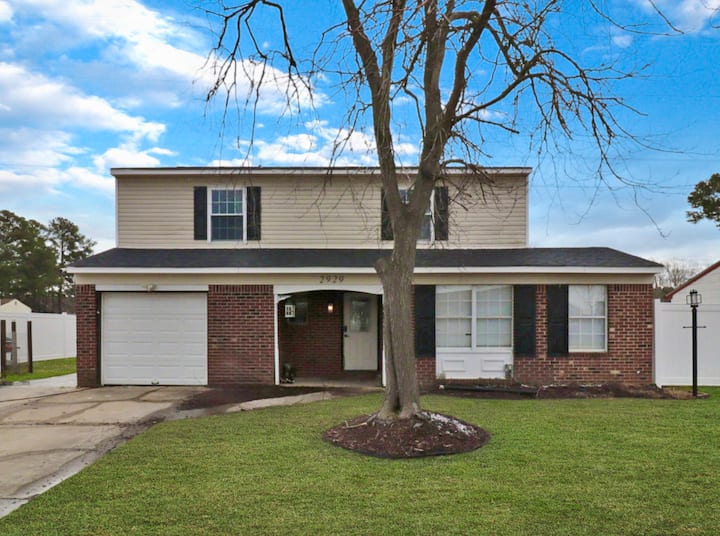 5br Home | 30+ Day Stays | Virginia Beach - Virginia Beach