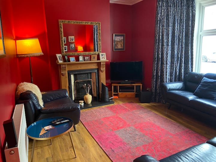 Enjoy Our London Family Home With Up To 8 Guests. - Romford