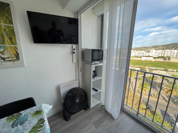Studio Cabine Climatisé Parking Vue Panoramique - Le Lavandou