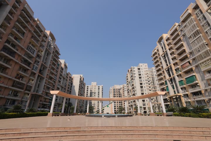 K. V(1bhk Luxurious Flat) Near Taj Mahal - Agra