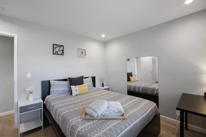 Serene Sparrow Bedroom By Apple Park - Santa Clara, CA