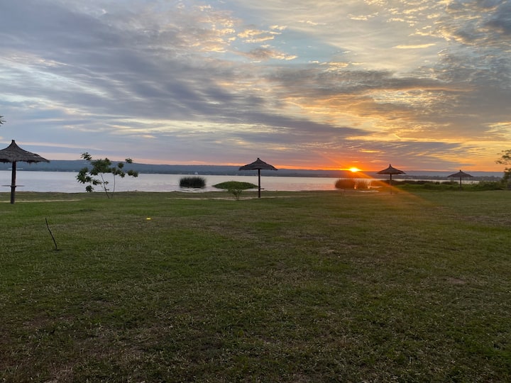 Acogedor Casa Vista Al Lago Ypacarai - Ypacaraí