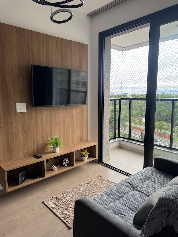 Ap Novo/moderno Frente Jd Botânico P/ Até 06 Pess - Curitiba