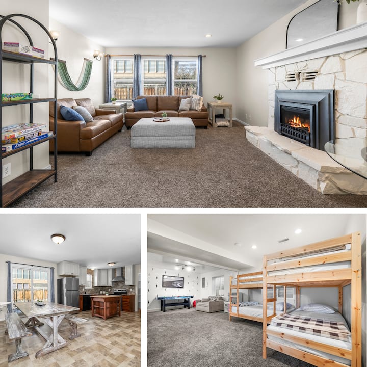 Cozy House | Sleeps 10 | Playset | Games & Bunks - Provo, UT