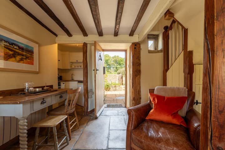 Quaint Cotswold Cottage | Pubs, Walks & Daylesford - Bourton-on-the-Water