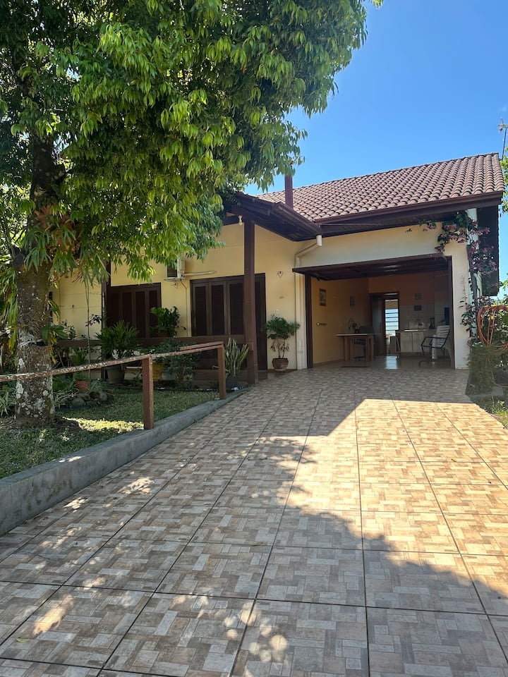 Casa Para Família Em Dois Irmãos Mínimo 2 Diárias - Dois Irmãos