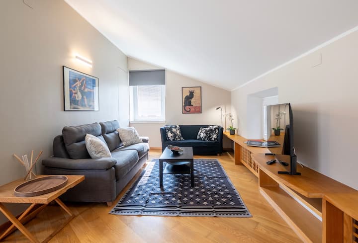 Sky-loft With Castle-view - New - Ankaran