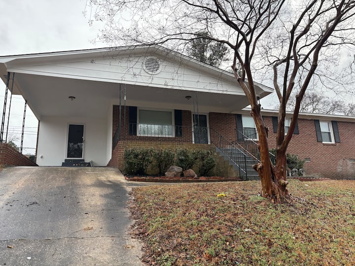 Cute Home Convenient To Airport, Hospitals And Usc - Columbia, SC