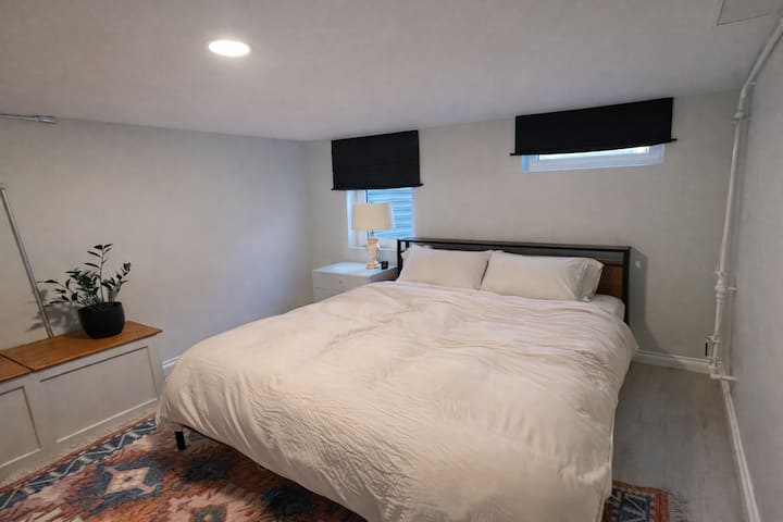 Private Basement Close To Sloan's Lake - Lakewood, CO