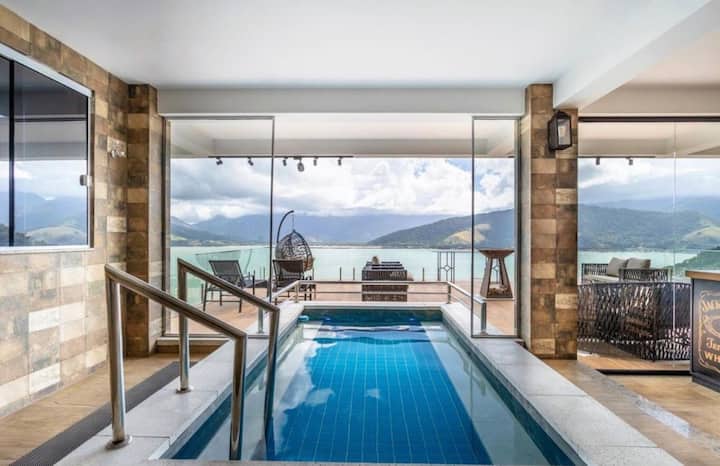 Casa Com Piscina Churrasqueira E Vista. - Mangaratiba