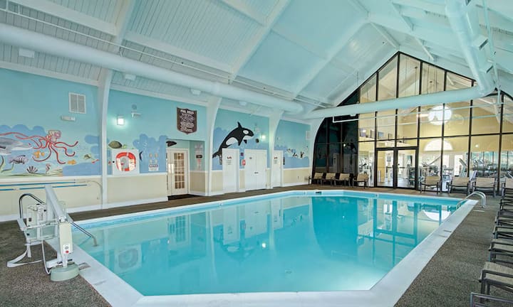 Kingsgate 2 Bedroom Deluxe Unit In Williamsburg! - Williamsburg, VA