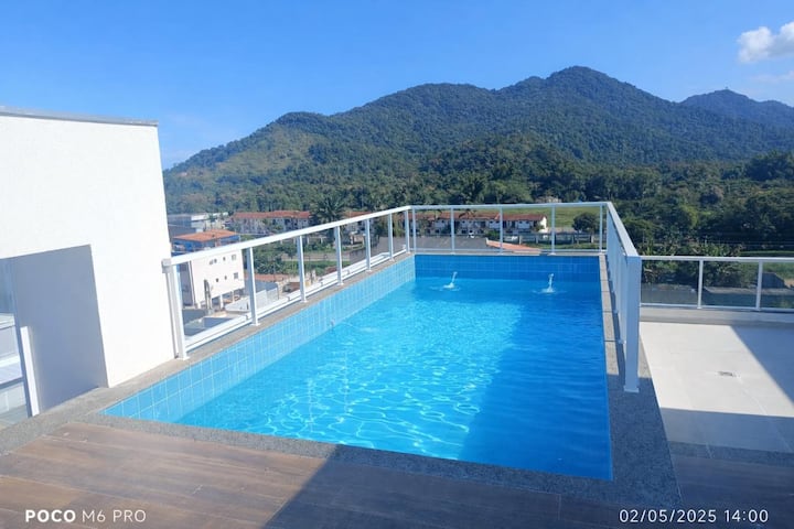 Varanda Gourmet/ar Condicionado/piscina/4 Pessoas - Ubatuba