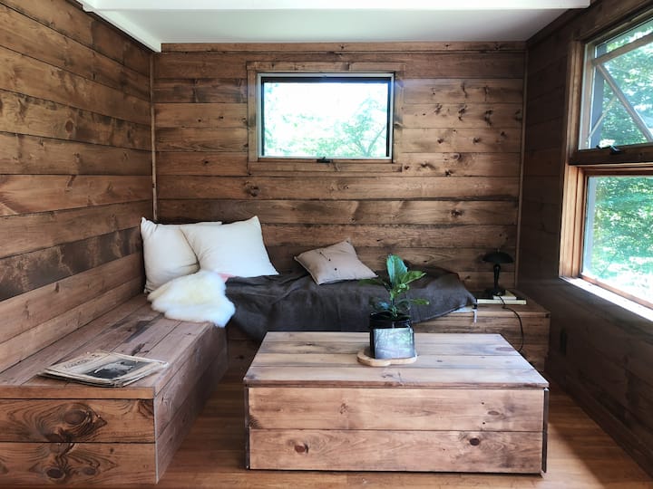 Catskill Microbrew Cabin Getaway At Brewery - Livingston Manor, NY