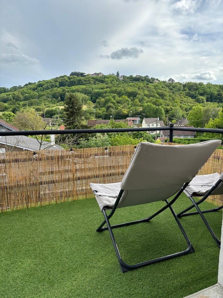 Bel Appartement, Terrasse Avec Vue Sur Sancerres - Sancerre