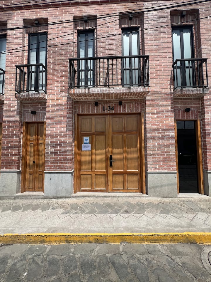 Apartamento En El Centro Histórico. - Cuenca