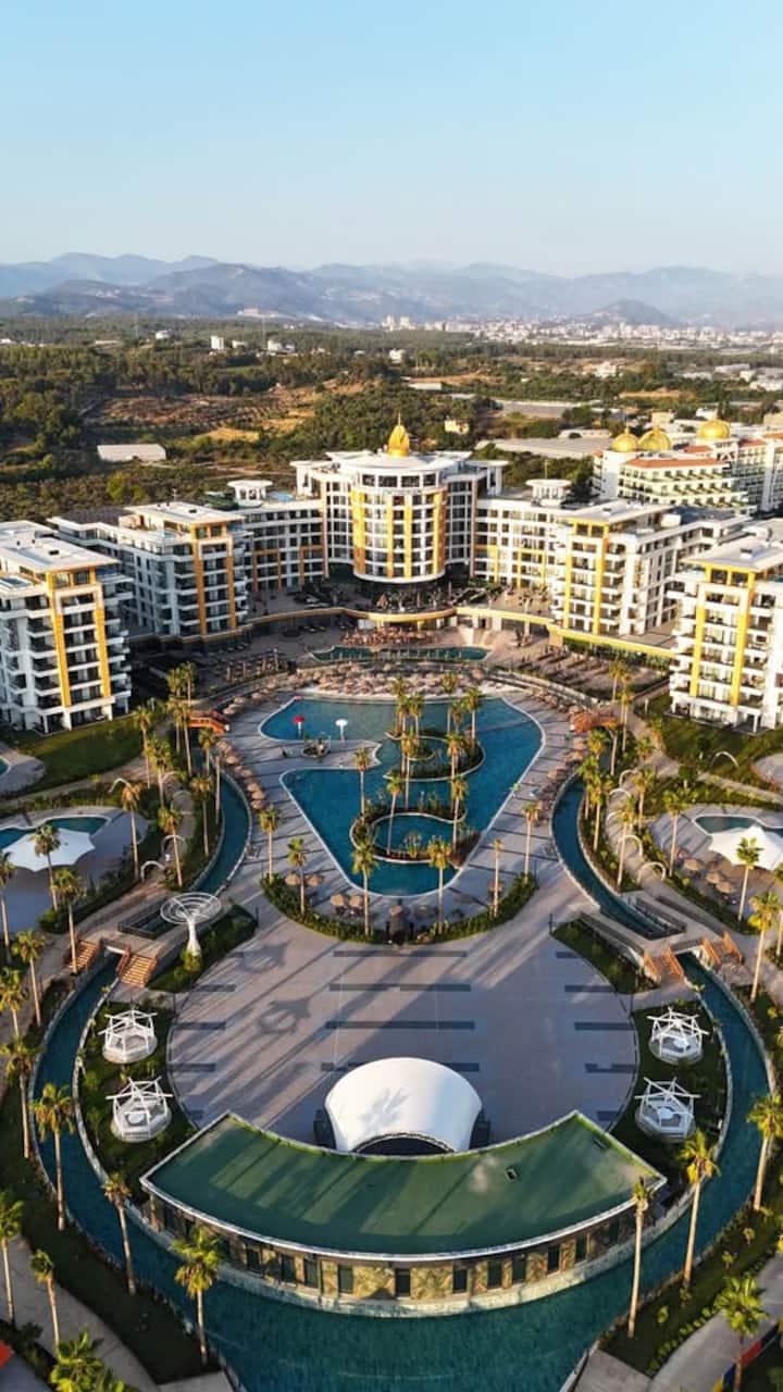 Azura Word  2+1 Ad - Konaklı