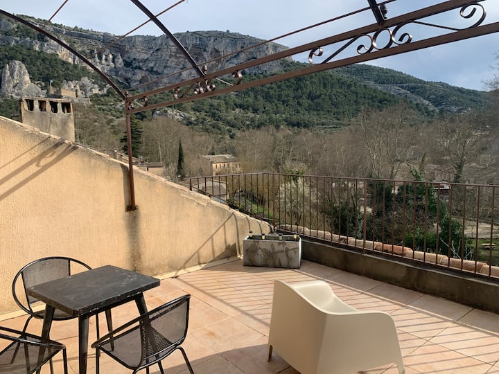Maison De Village Vue Panoramique Exceptionnelle - Fontaine-de-Vaucluse