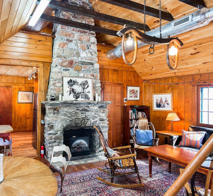 The Hidden Quarry | Private Pond • Near Downtown! - Pittsfield, MA