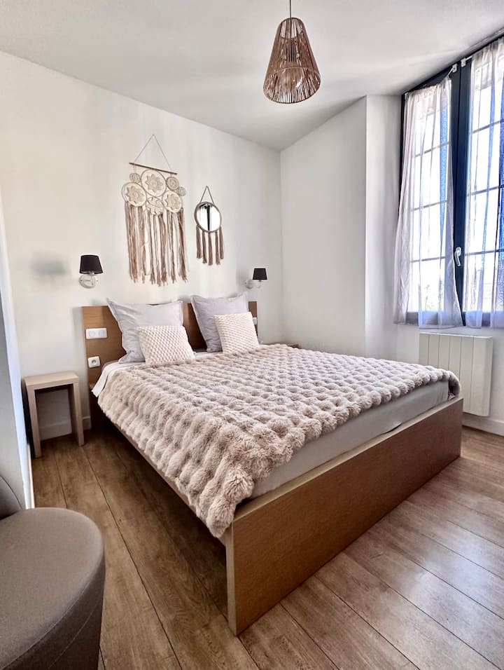 3 Pièces Vue Mer à Deux Pas Des Parfumeries - Grasse