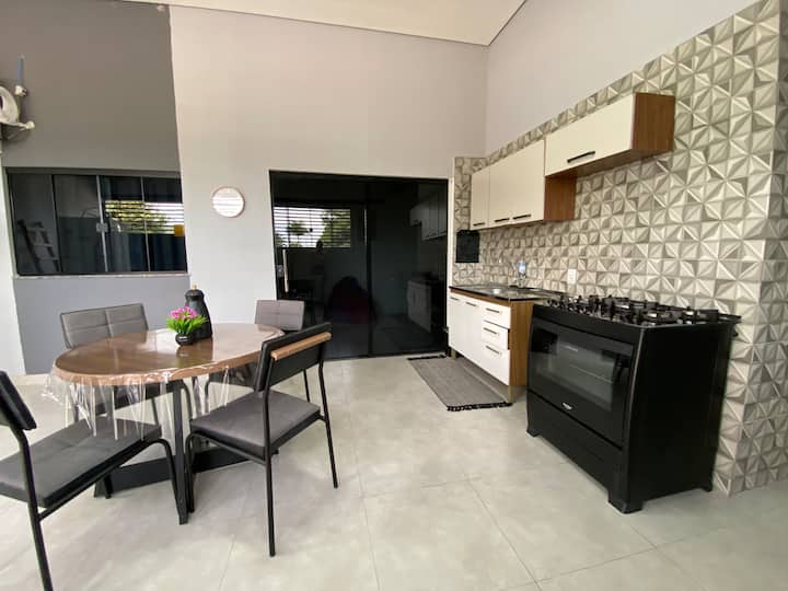 Casa Individual Com Privacidade Total - Sinop