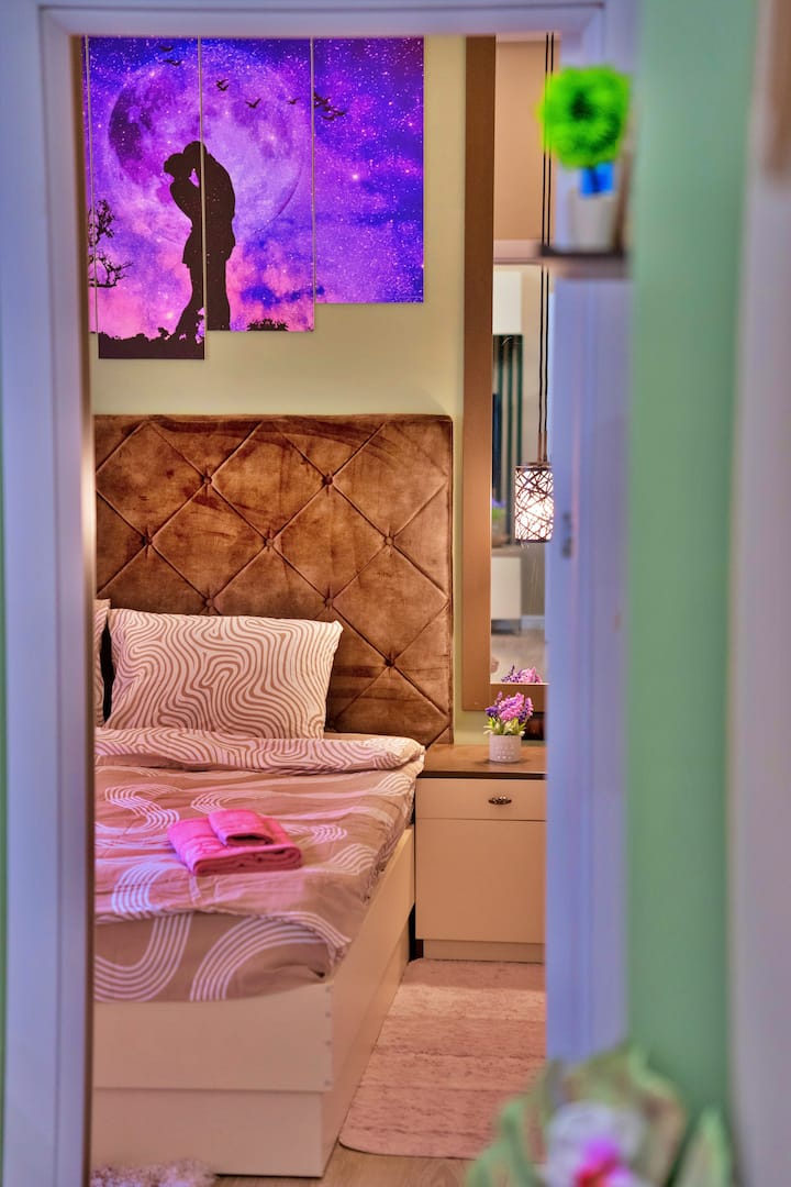 On The Vitoshka Edge – 5 Steps Away - Sofia