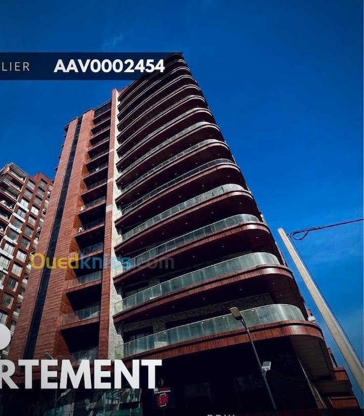 Appartement T4 Bd Des Lions Les Zianides - Oran