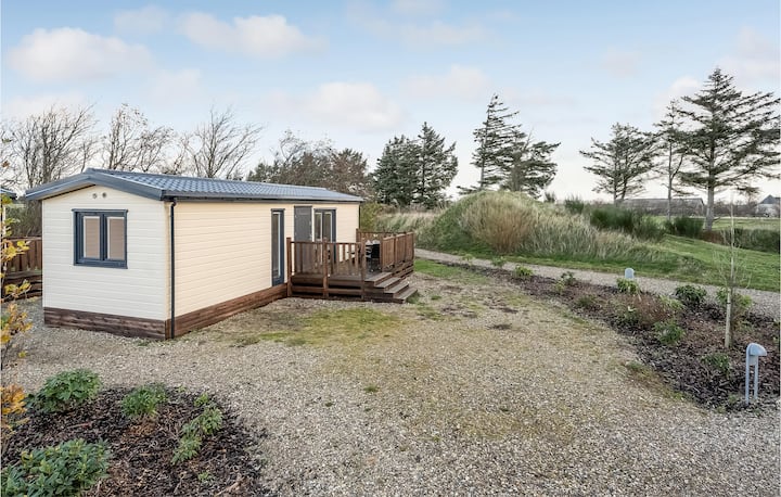 2 Bedroom Nice Home In Ulfborg - Thorsminde