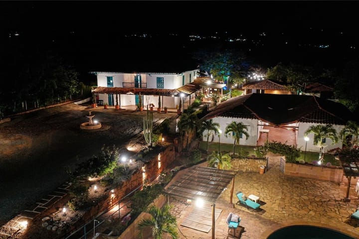 Historic Colonial Hotel | Events & Retreats - Barichara