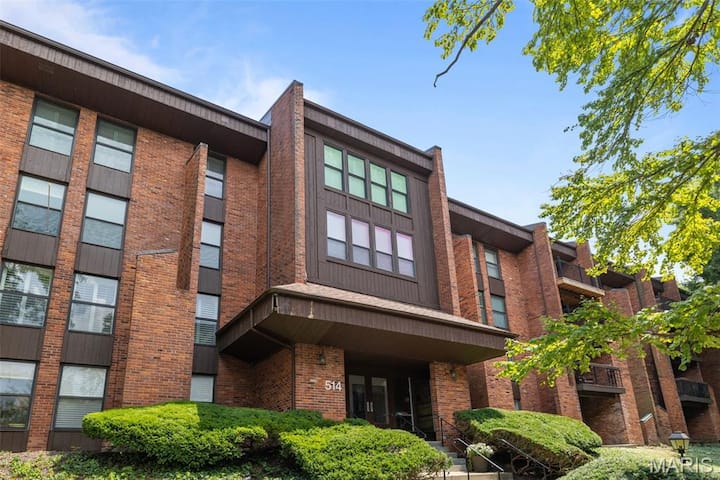 Coeur De Royal - Chesterfield, MO