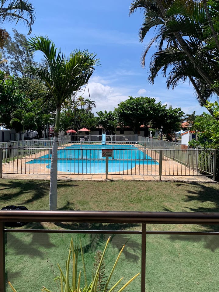 Bangalô Em Condomínio Fechado.
òTima Localização. - Cabo Frio
