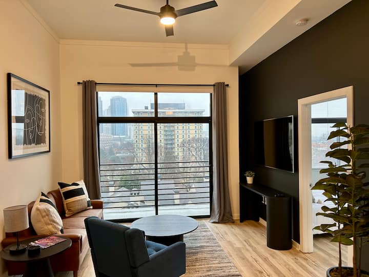 Uptown Highrise - Idlewild - Charlotte