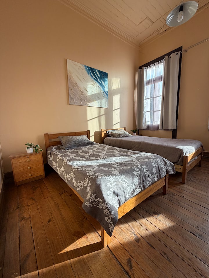 Casa Violeta Parra, Placeres - Valparaíso