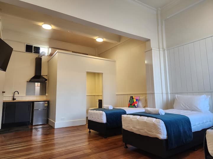 Family Room W/ Ensuite @ Uls Carterton - Greytown