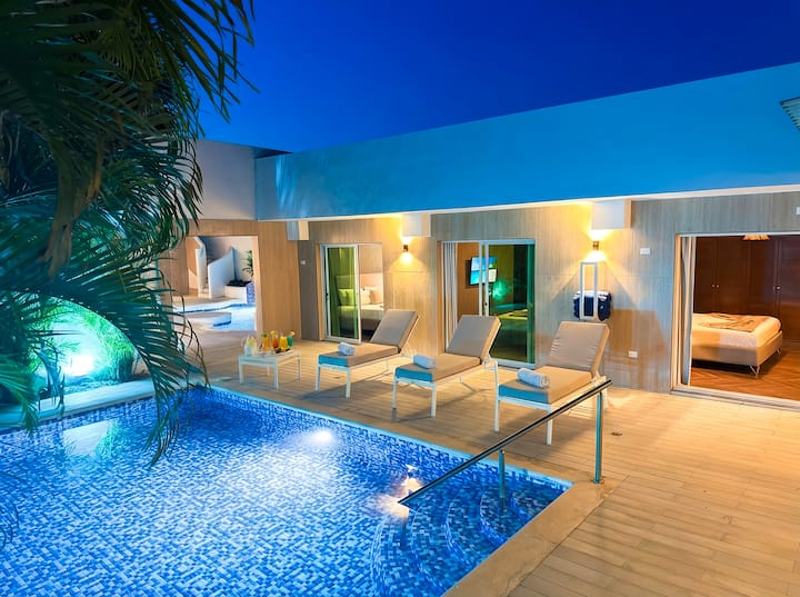 Beach Villa | 6 Br | 2 Private Pools | Daily Maid - Punta Cana