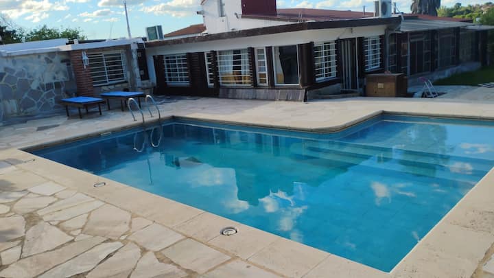 Alquiler Amoblado Cancha Pádel Y Piscina La Falda - La Falda