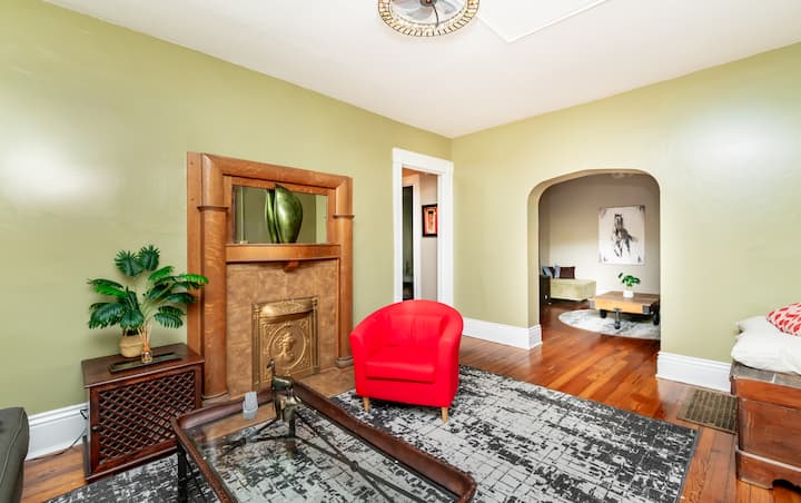 Pet-friendly | Fenced Backyard | Walkable Clifton - Louisville, KY