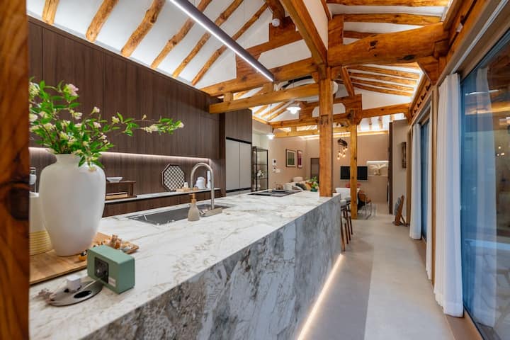 안동 한옥숙소 서호당 
독채 펜션 프라이빗 자쿠지ㅣHanok Stay Jacuzzi Spa - 安東