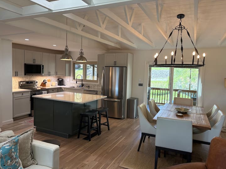 Hebron House - Hendersonville, NC