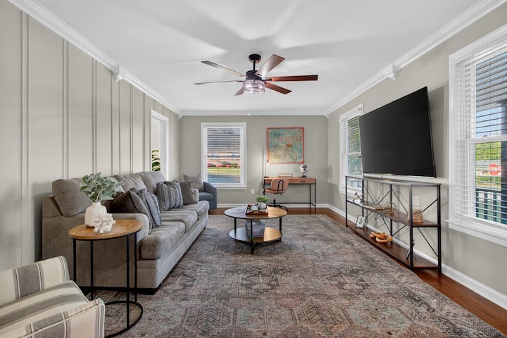 Southern Comfort In Hanahan- 3 Bedrooms, 2 Baths - Goose Creek, SC