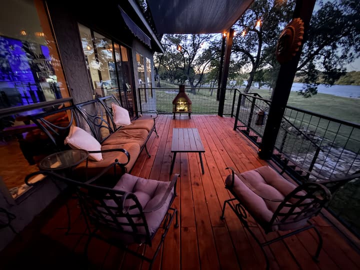 Waterfront Escape | Open Deck + Wide Lake Views - Marble Falls, TX